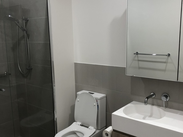 Room for rent Braybrook, Australia - Private room!