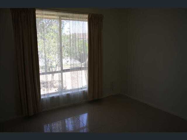 Room for rent Werribee, Australia - room for rent